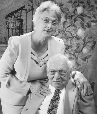 Toths Celebrate Golden | News, Sports, Jobs - The Intelligencer